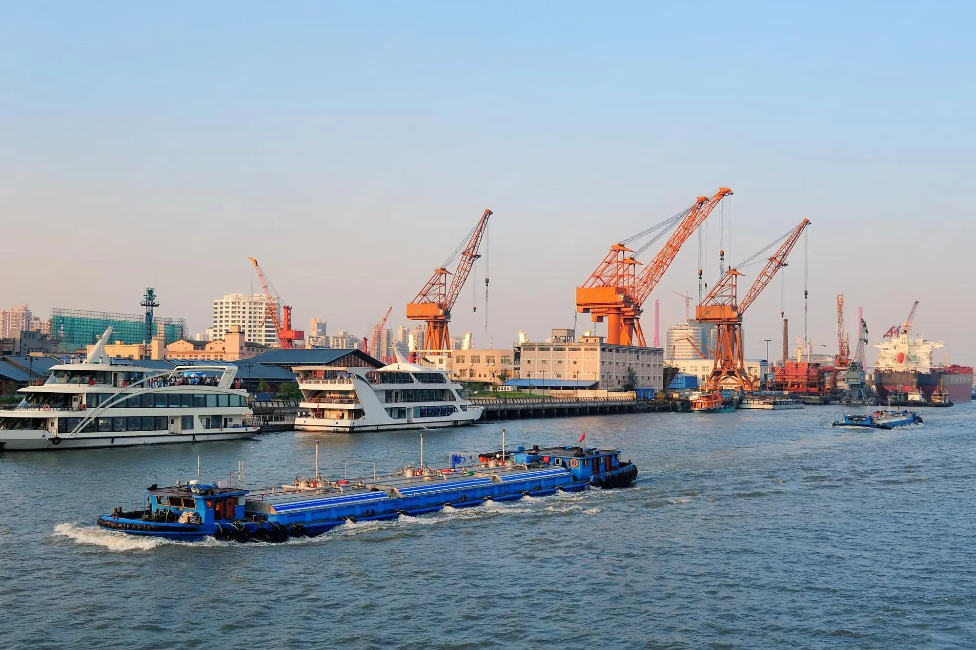 A Simple Guide to Maritime Law and Global Shipping